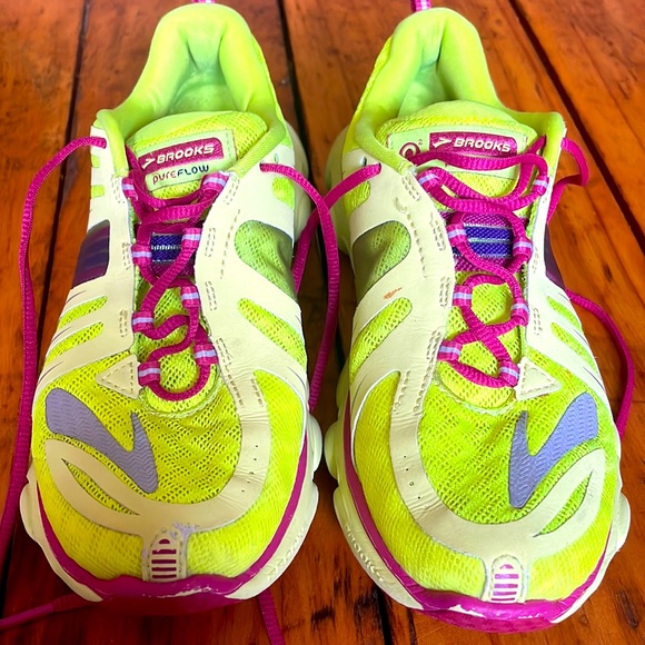 Brooks | Shoes | Brooks Pure Flow Girls Tennis Shoe Size 3 2 ...